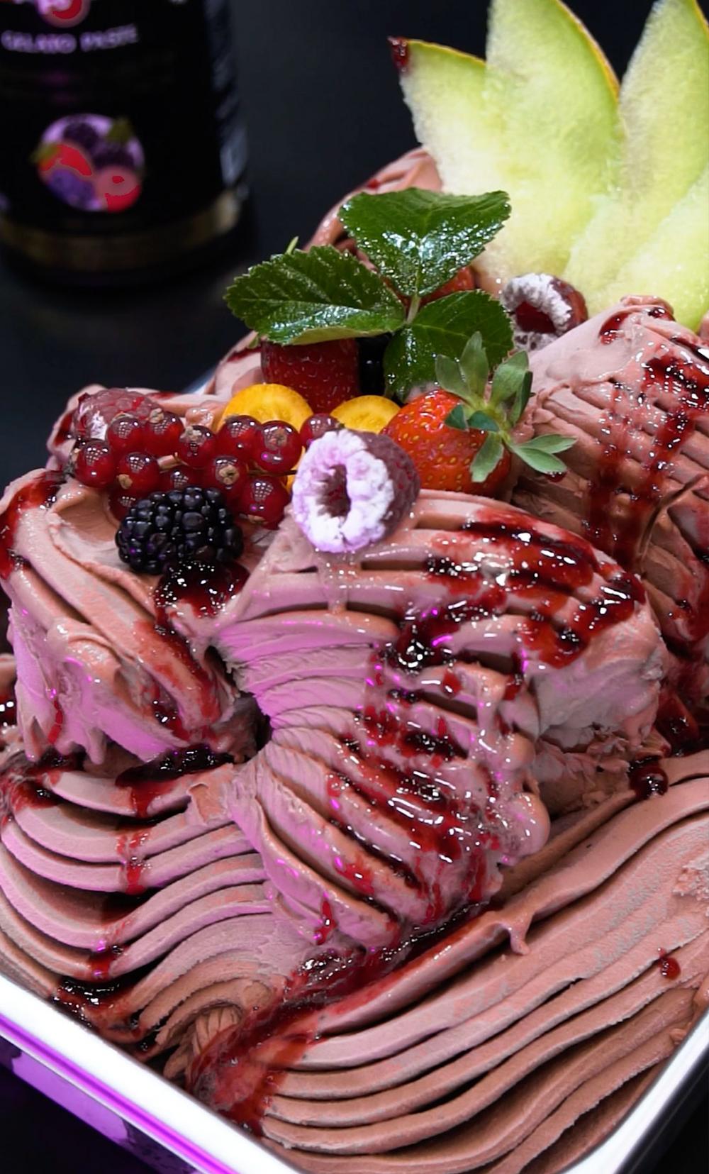 Forest Fruit Ice Cream | OZMER | EN